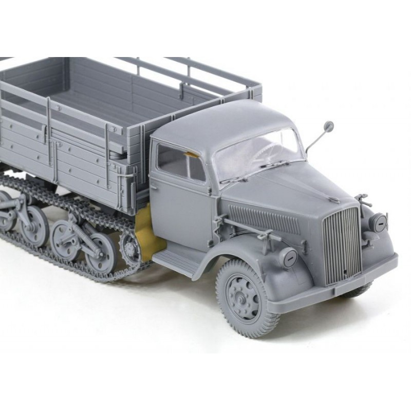 DRAGON 6761 Sd.Kfz.3a Maultier Half Track, Models - Military - Scale 1: ...