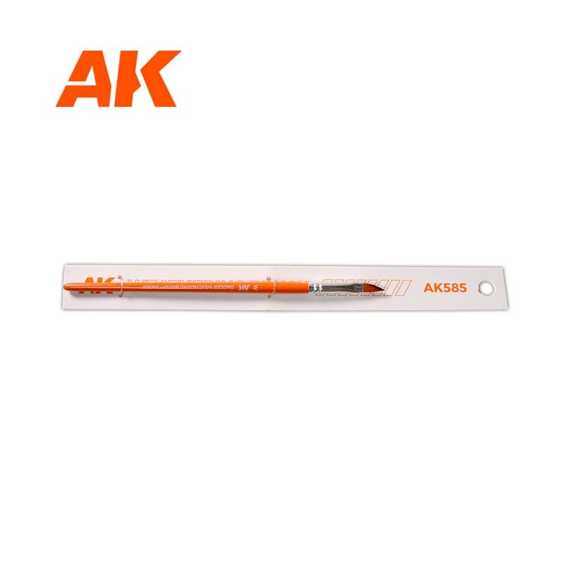 Dagger weathering brush.